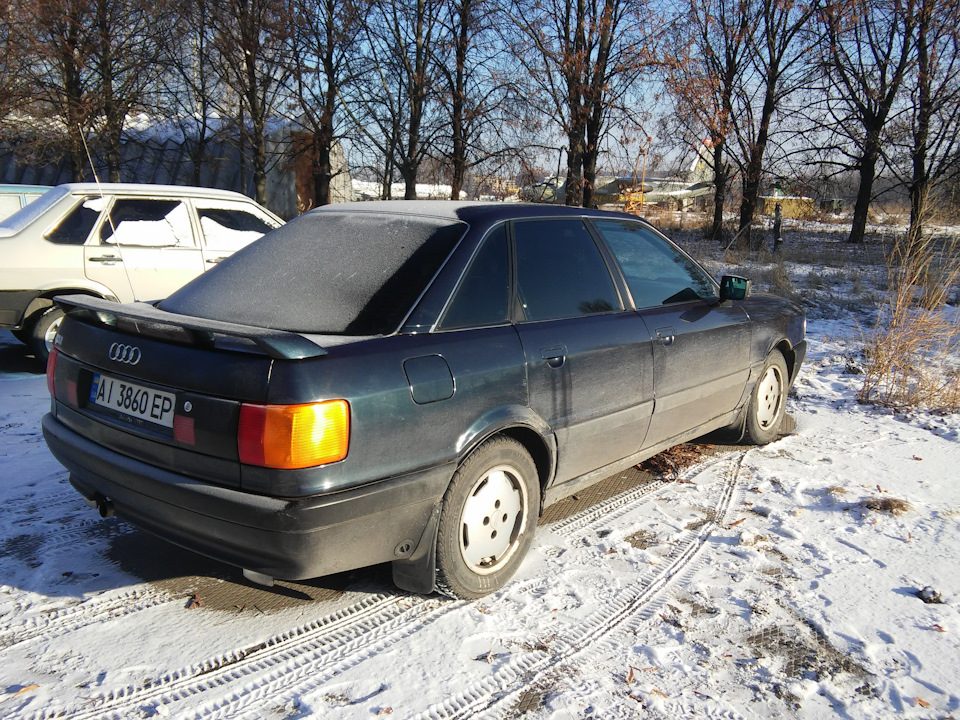 Подлокотник +100 к комфорту) — Audi 80 (B3), 1,8 л, 1991 года | аксессуары | DRIVE2