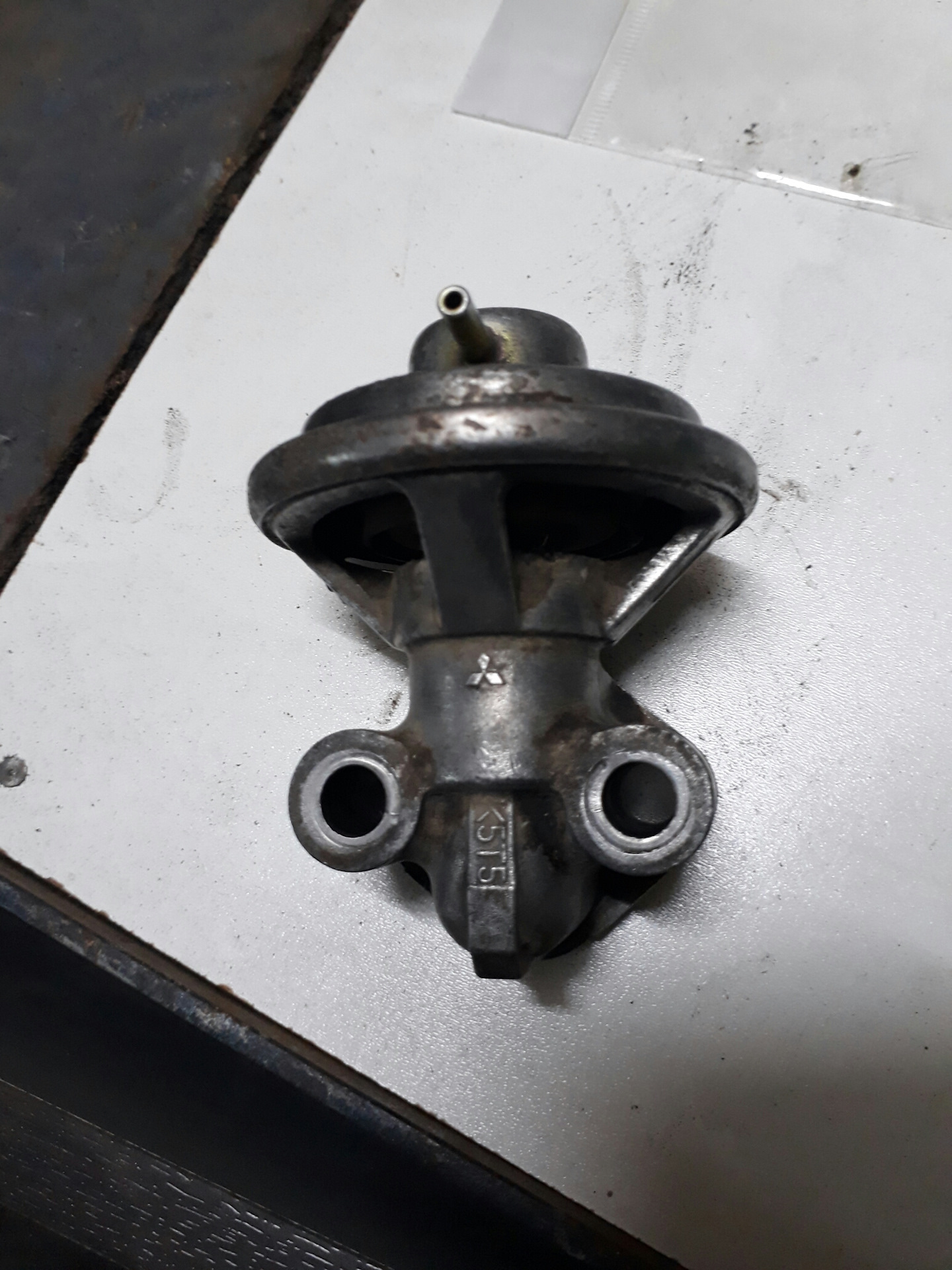 Чистка клапана EGR — Mitsubishi Lancer IX, 1,6 л, 2005 года | своими руками | DRIVE2