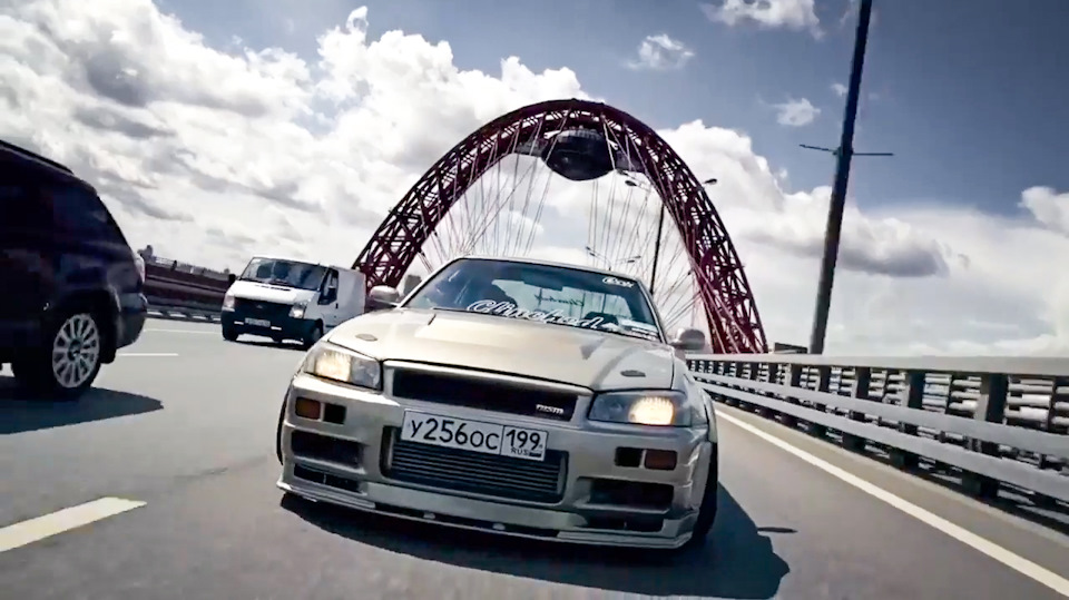 Видео: Nissan Skyline R34 в расширении Clinched — Clinched на DRIVE2
