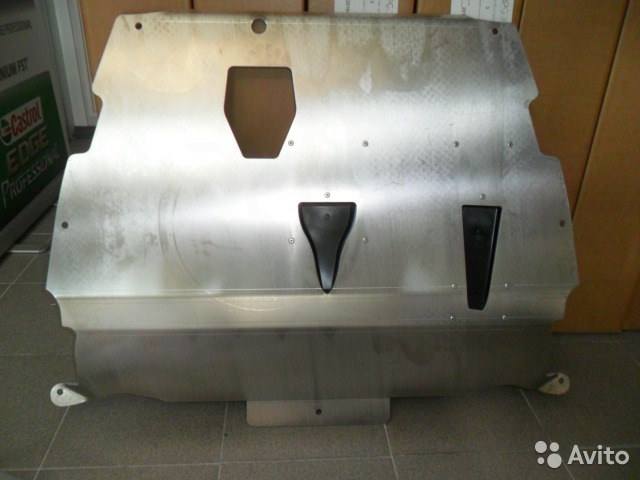 Установка защиты картера двигателя — Volvo XC70 III, 2,4 л, 2012 года ...