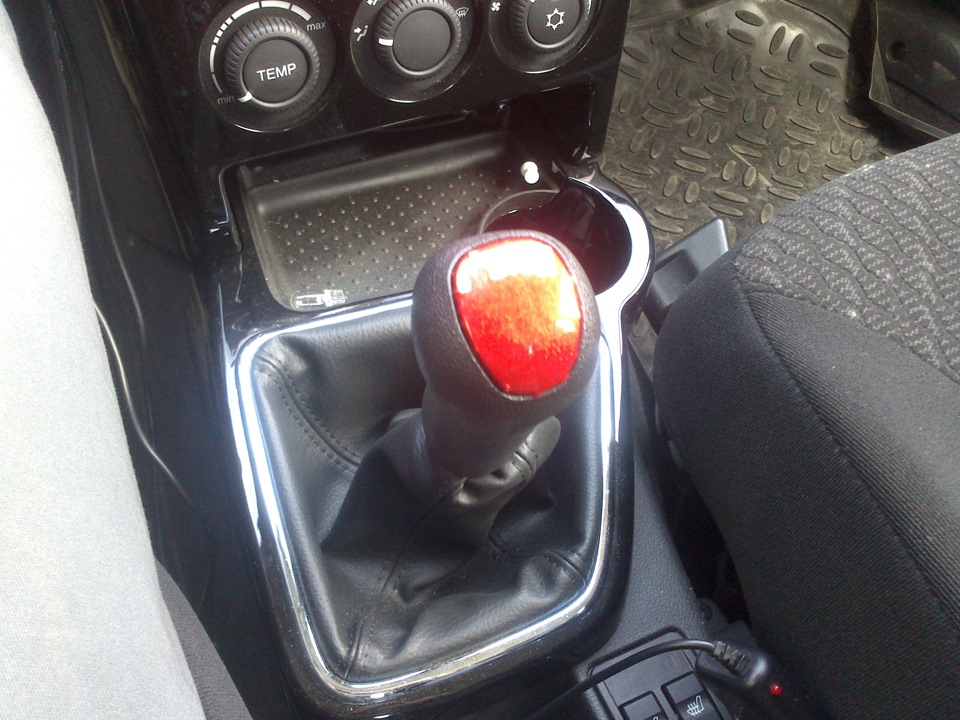 Красные мокасины)) — Lada Приора седан, 1,6 л, 2014 года | просто так ...