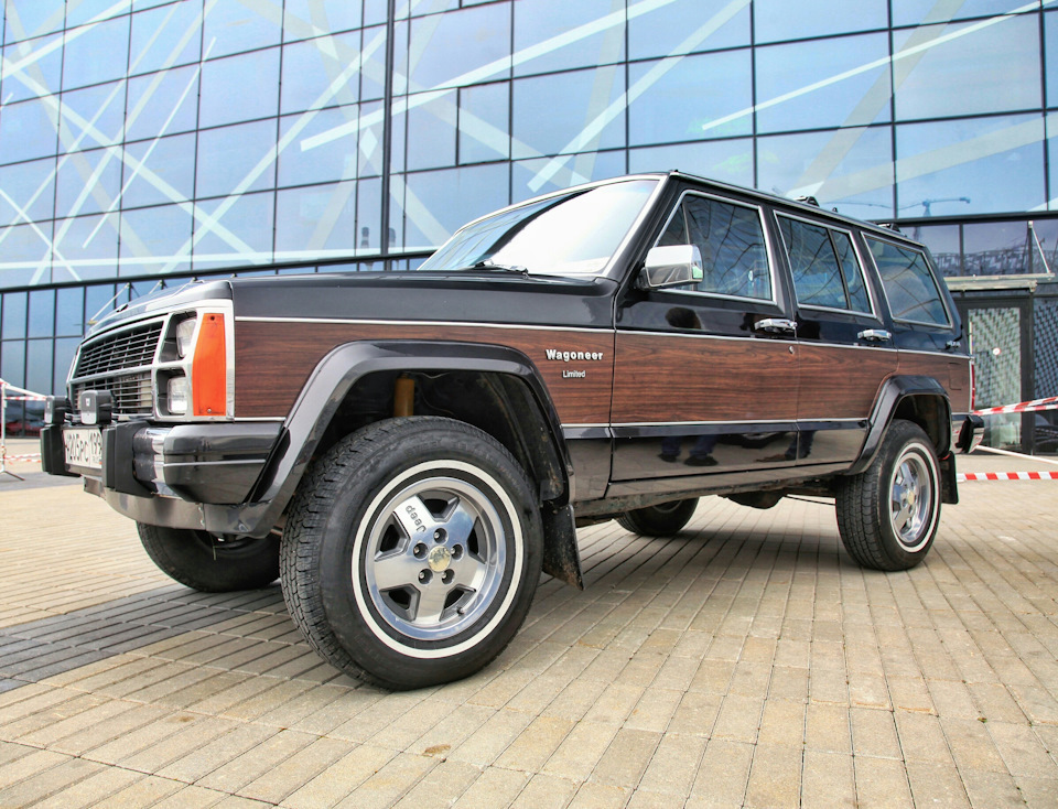 ЯнгТаймерФест 2017 анонс — Jeep Wagoneer (1G), 4 л, 1990 года ...