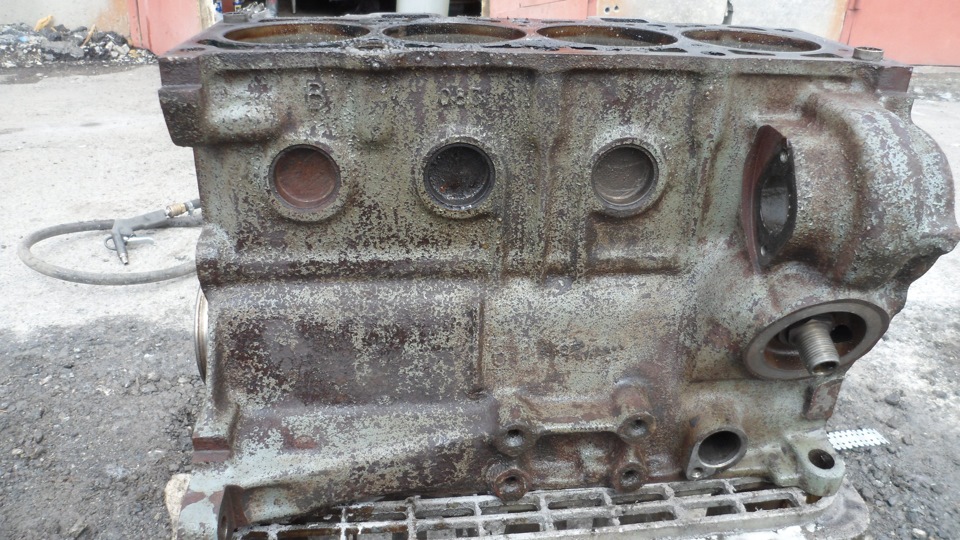 Посадка. Часть 2.3. (Чистка двигателя. Грунт.) — Lada 2114, 1,5 л, 2006 ...
