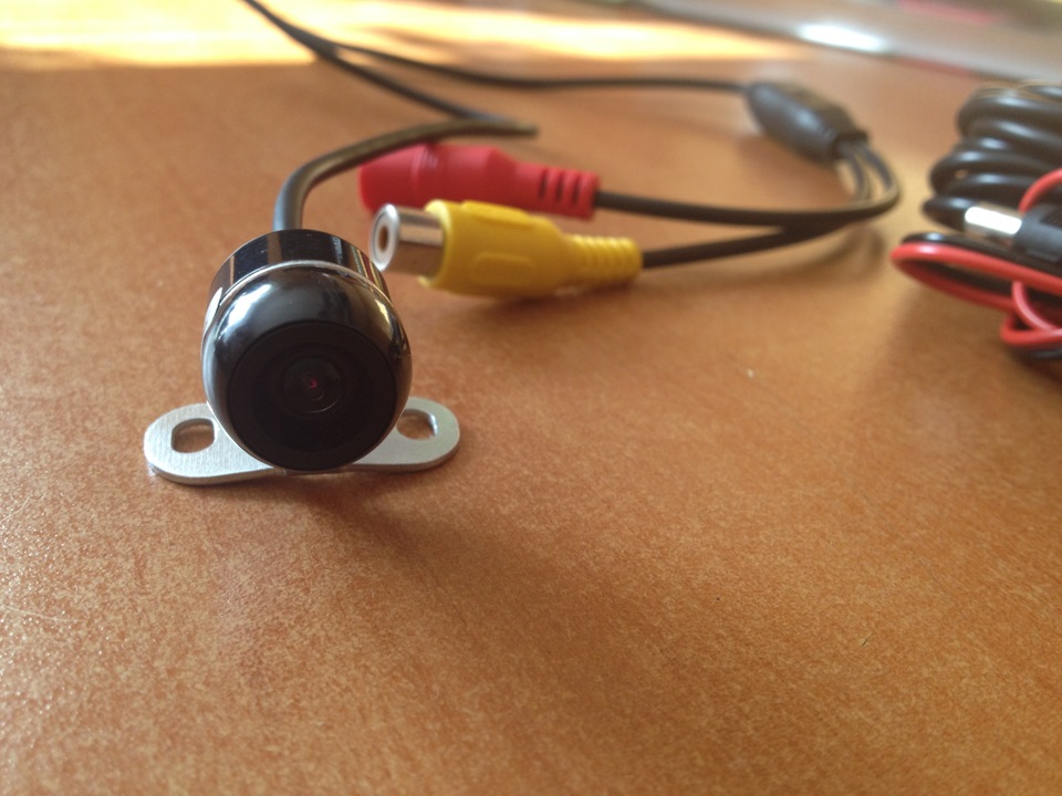 Камера заднего вида Blackview UC-12 — Lada 21093i, 1,5 л, 1997 года ...