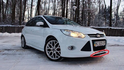 Помогите найти юбку бампера — Ford Focus Hatchback III, 2 л, 2012 года ...