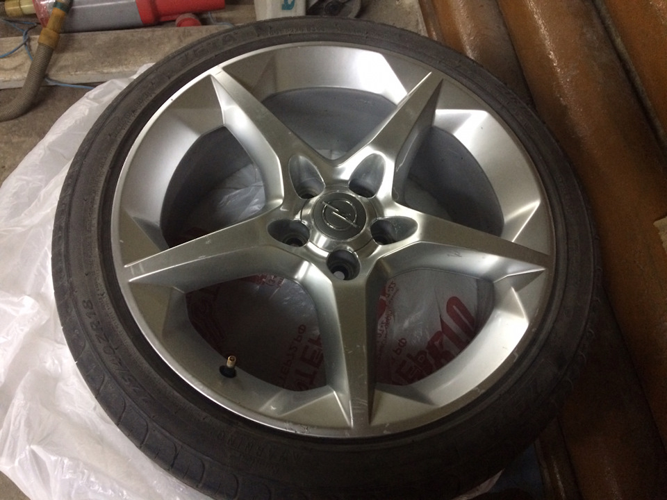 Ждём лета — Opel Astra H GTC, 1,8 л, 2007 года | колёсные диски | DRIVE2