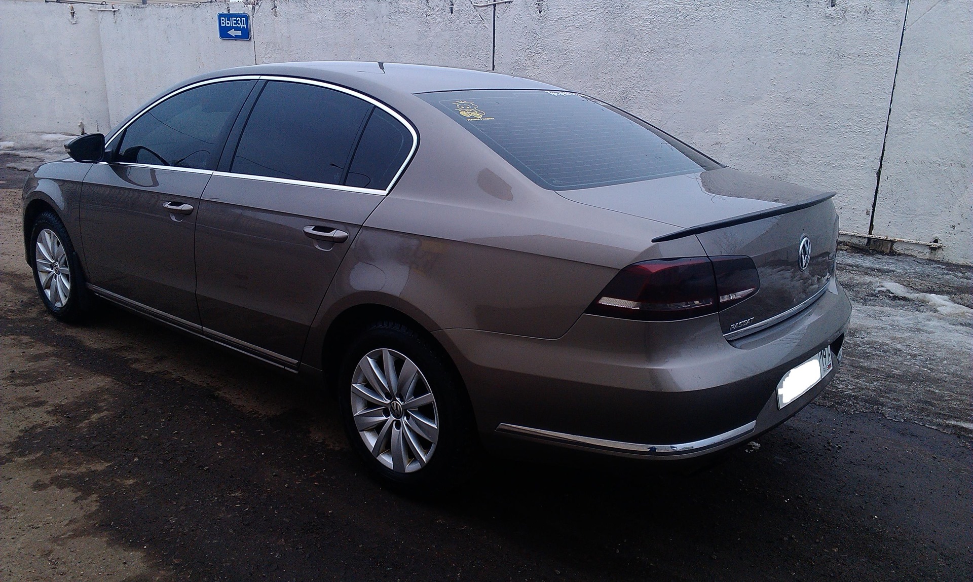 Помылся наконец то нормально:) — Volkswagen Passat B7, 1,8 л, 2011 года ...