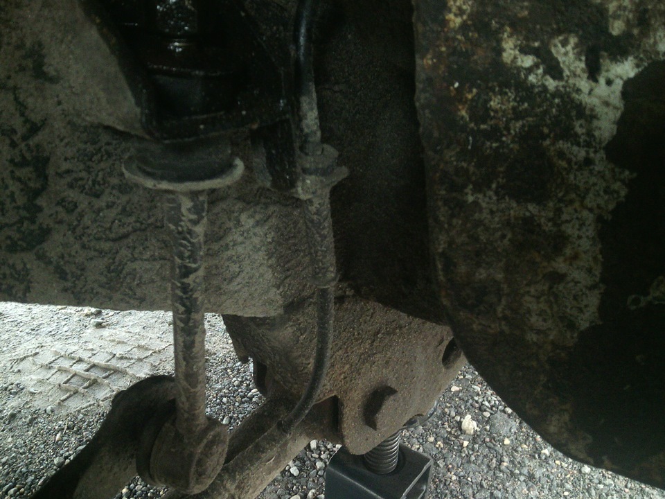 Стойки стабилизатора "косточки" — SsangYong Musso, 2,9 л, 1994 года ...