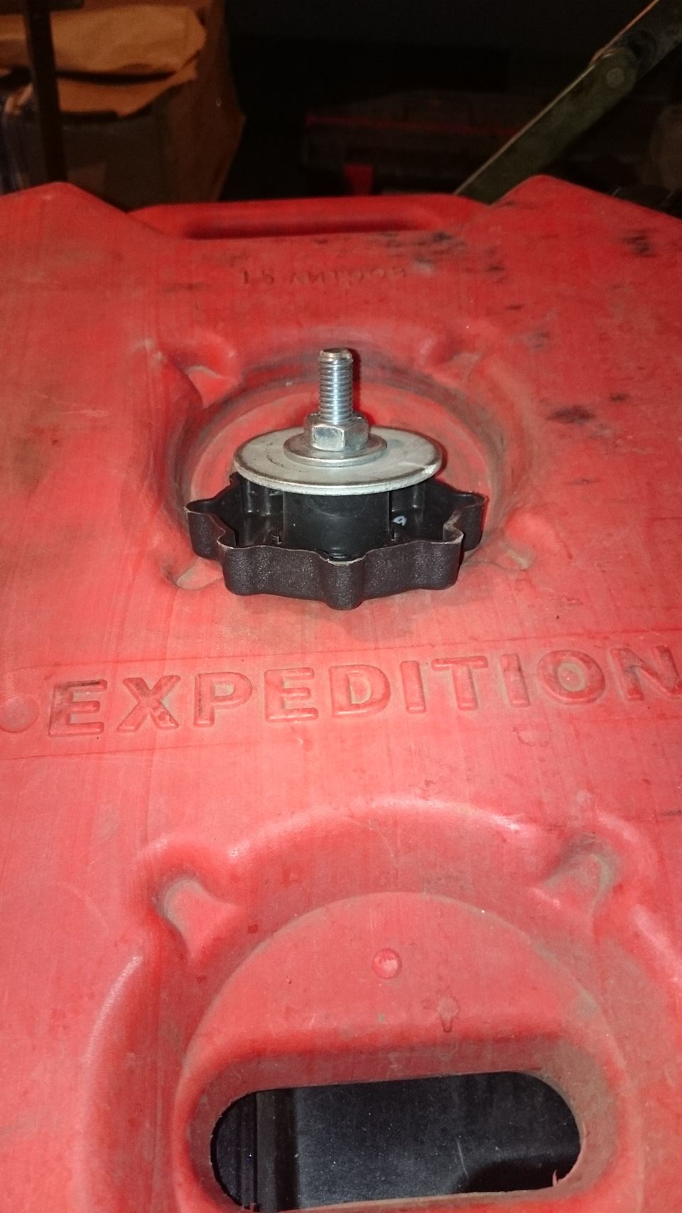 Крепление канистры Экстрим — "супербьюджет". — Great Wall Wingle 3, 2,2 ...