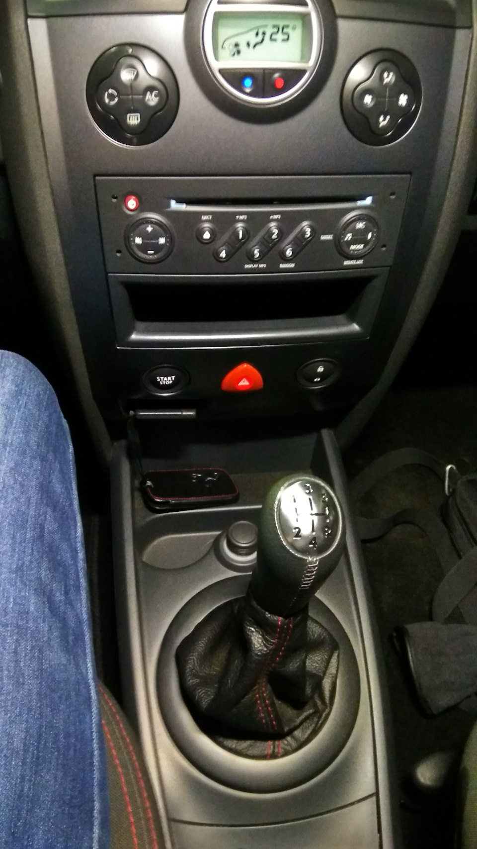Модуль ВТ в штатную магнитоллу. — Renault Megane II, 1,6 л, 2007 года ...