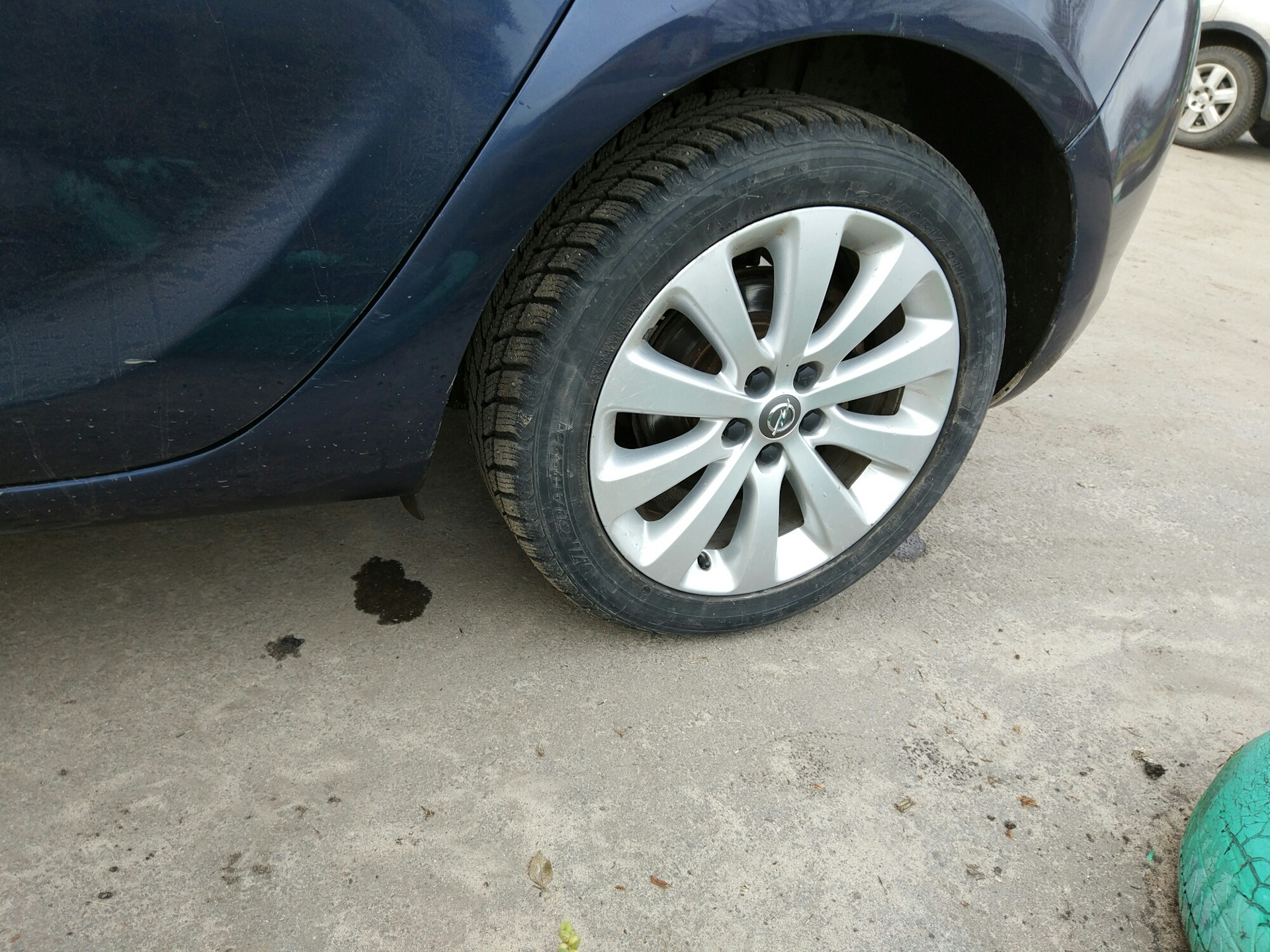 Колпачки в ЦО диска R17 — Opel Astra J, 1,4 л, 2010 года | аксессуары ...