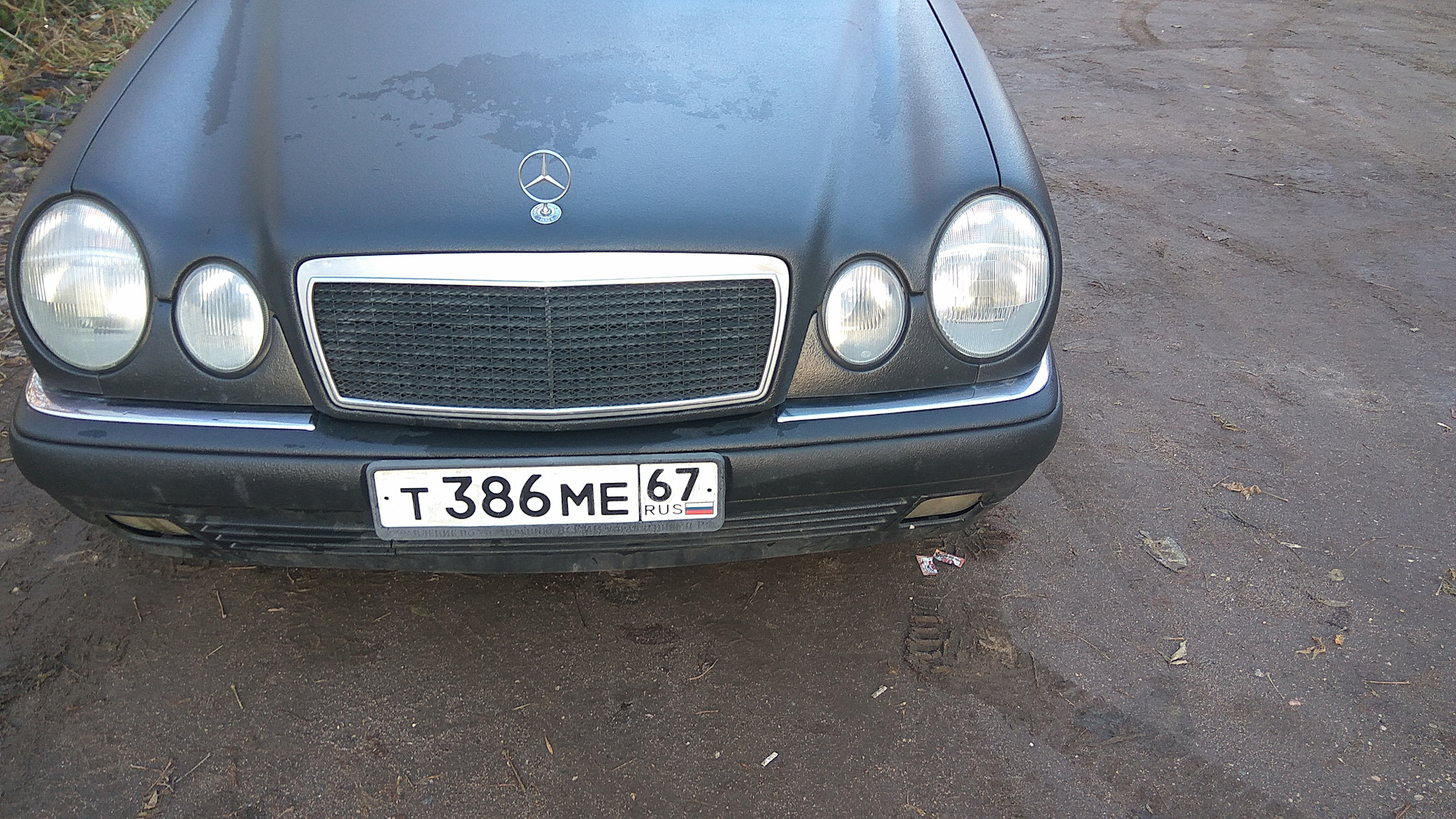 Полировка фар — Mercedes-Benz E-Class (W210), 2,4 л, 1997 года | визит на сервис | DRIVE2