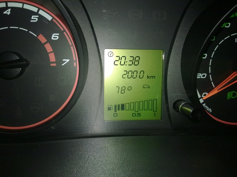 первые 2000 — Lada Калина Хэтчбек (2G), 1,6 л, 2014 года | наблюдение ...