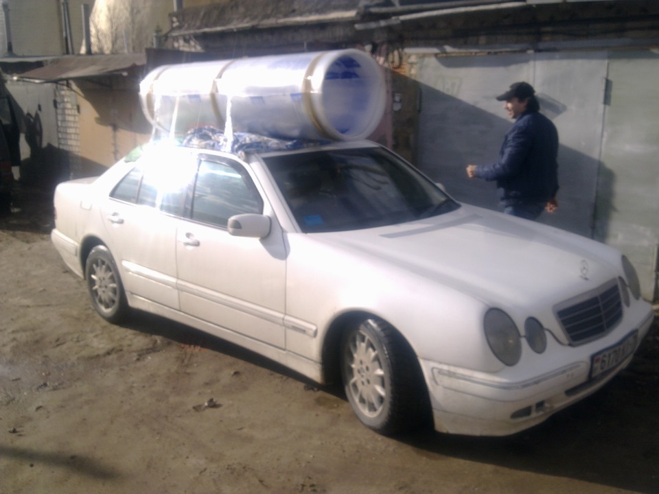 Встречи мерсоклуба — Mercedes-Benz E-Class (W210), 3 л, 2001 года ...