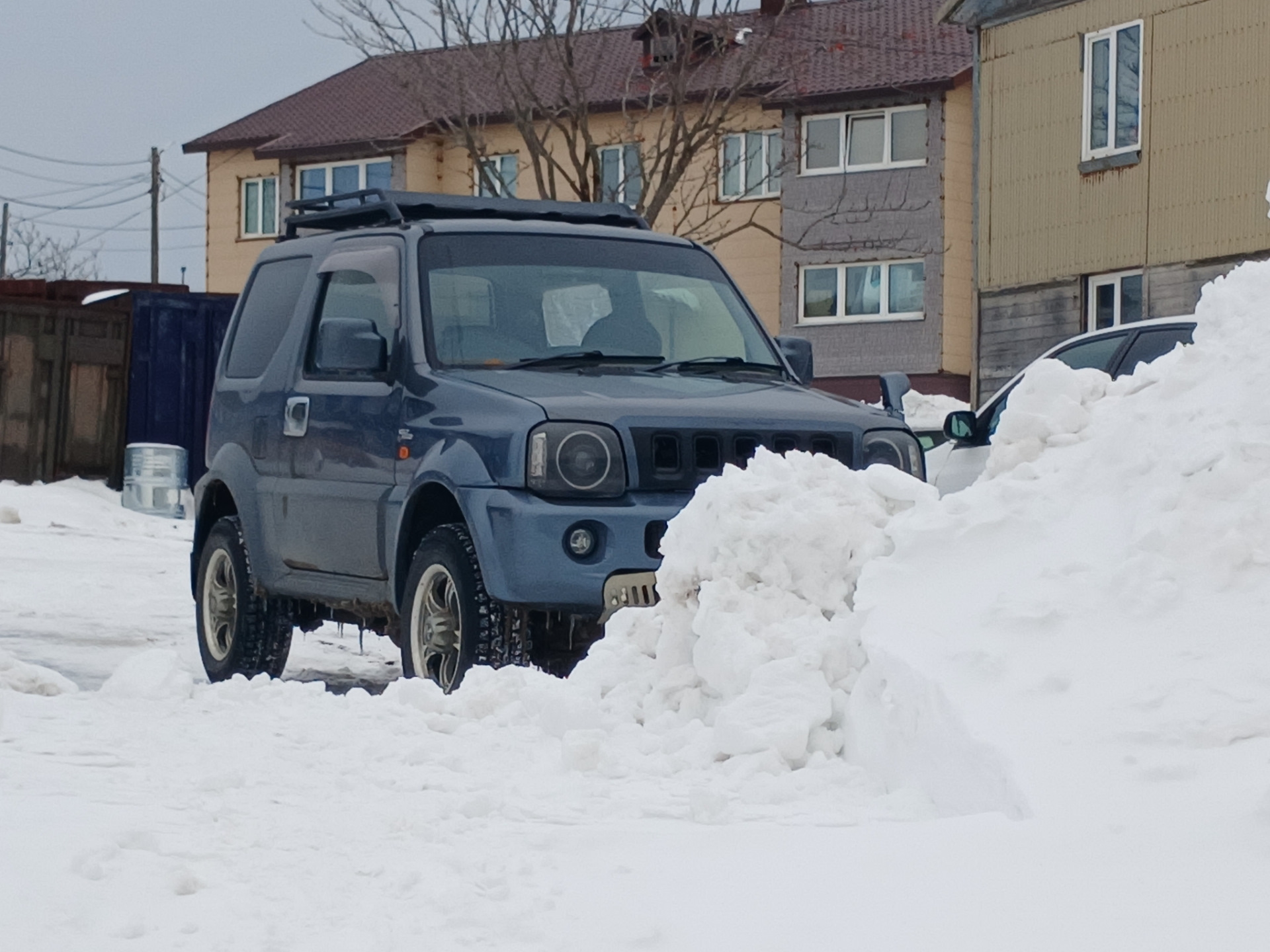 Полоса на лобовое стекло ) — Suzuki Jimny (1G), 1,3 л, 2007 года ...