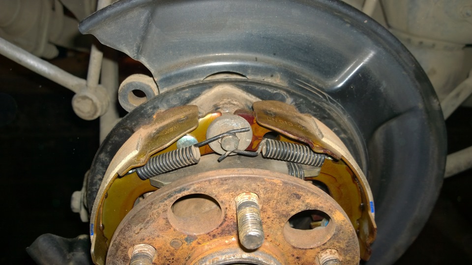 ТО задней подвески-ручника и тормозов — Lexus RX (2G), 3,3 л, 2005 года ...