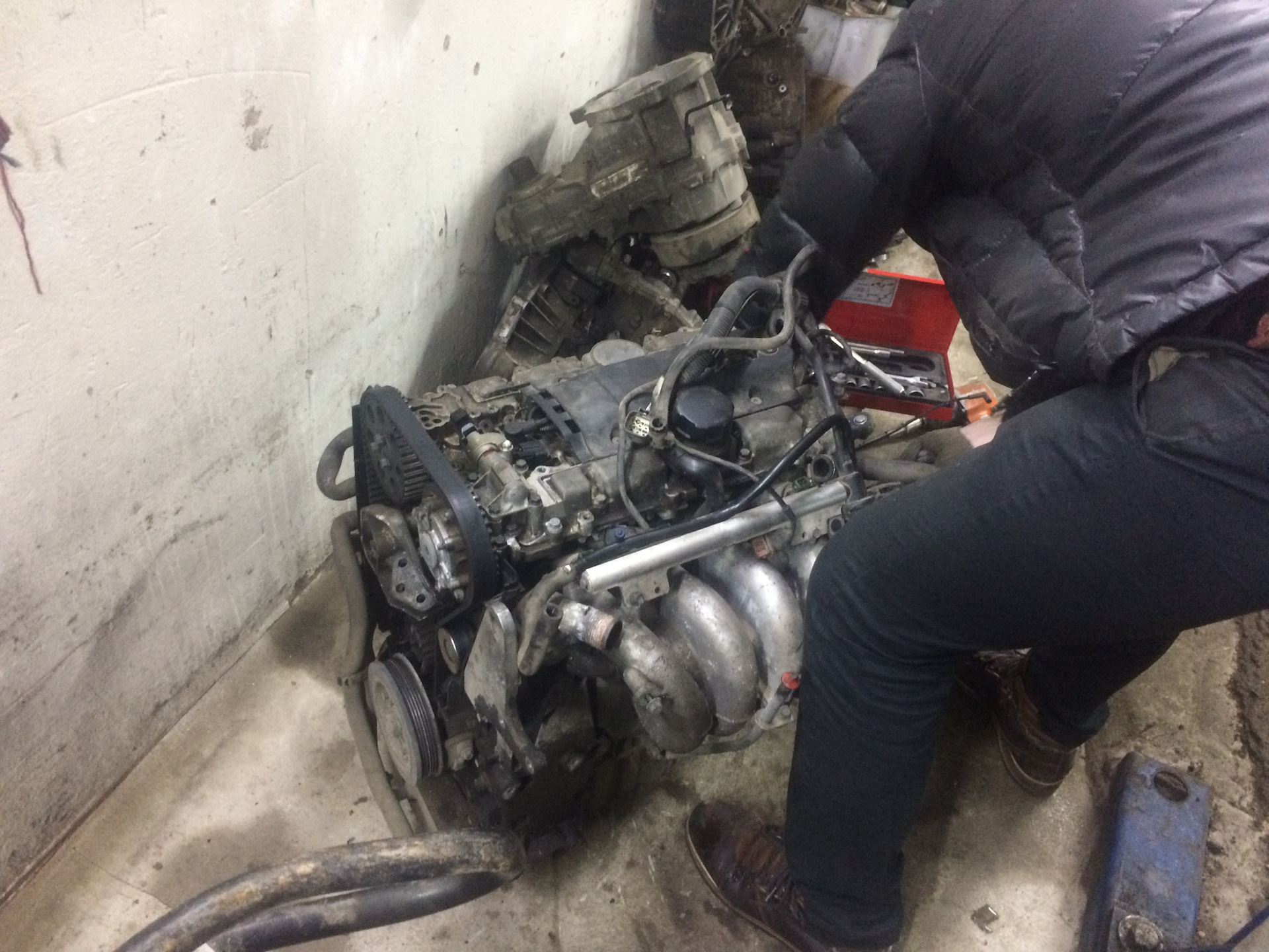 B4184s2. Мотор часть первая — Volvo S40 (1G), 1,8 л, 2003 года ...