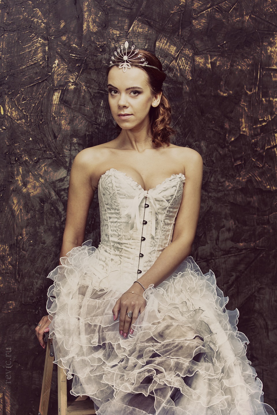 Всем девочкам хочется хотя бы на мгновение превратиться в принцесс ...