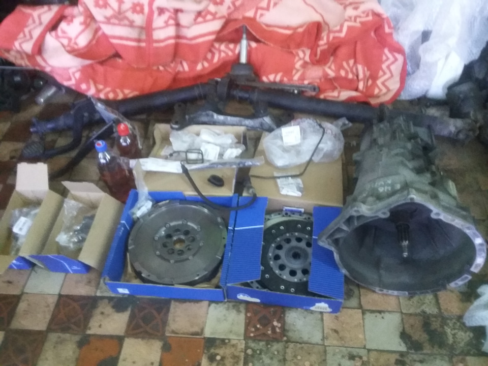 Запись №14. СВАП АКПП на МКПП. Съем АКПП и покупка запчастей. — BMW 3 ...