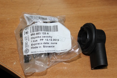 6R0953123A ПАТРОН ЛАМПЫ VAG | Запчасти на DRIVE2