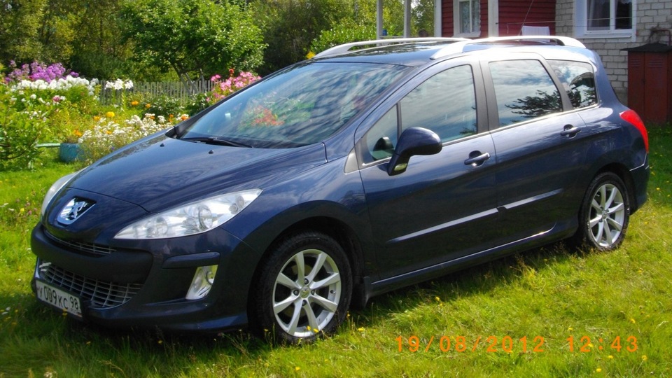 Peugeot 308 SW (1G) 1.6 бензиновый 2008 | 1,6 на DRIVE2