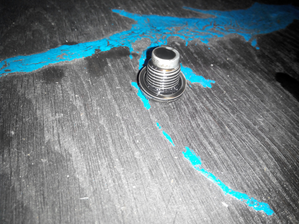 7703075347 Пробка м16х150 RENAULT | Запчасти на DRIVE2