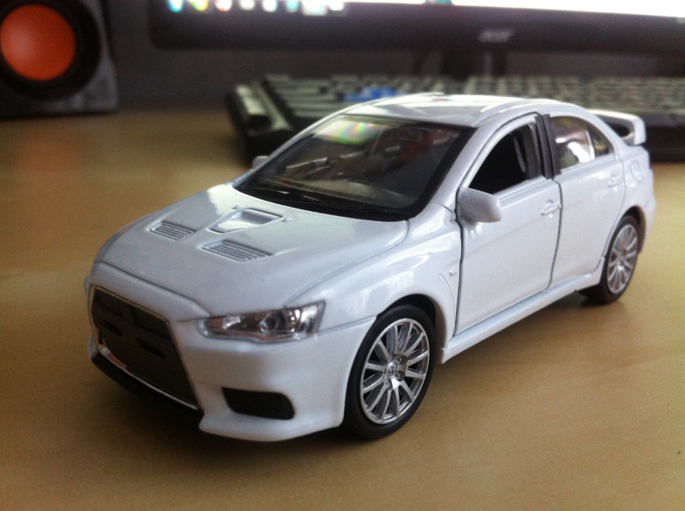 Мини Lancer Evo X — Mitsubishi Lancer X, 2 л, 2008 года | просто так | DRIVE2