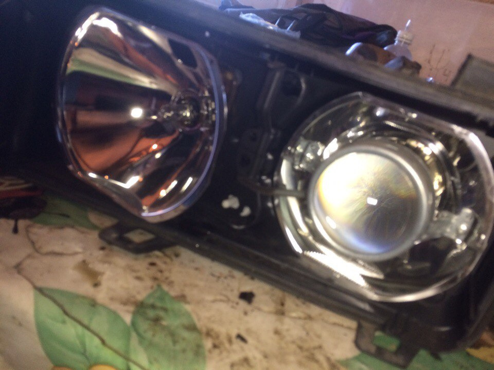 Заменил корректора в фарах. — BMW 5 series (E39), 2,2 л, 2002 года ...