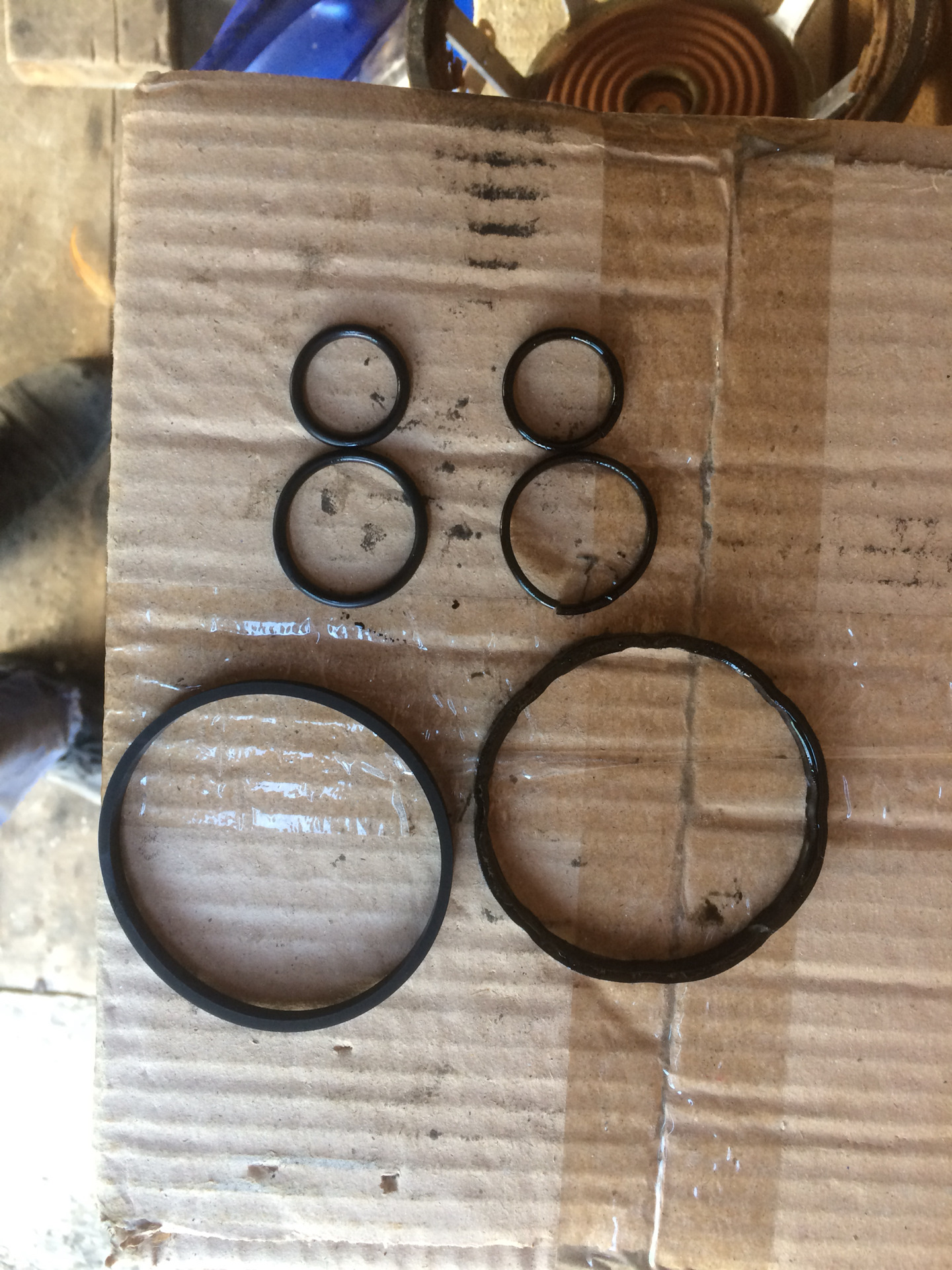 Замена масла и прокладок теплообменника — Renault Megane II, 1,5 л ...