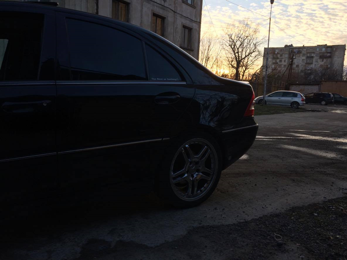 The Best Or Nothing — Mercedes Benz C Class W203 2 5 л 2007 года