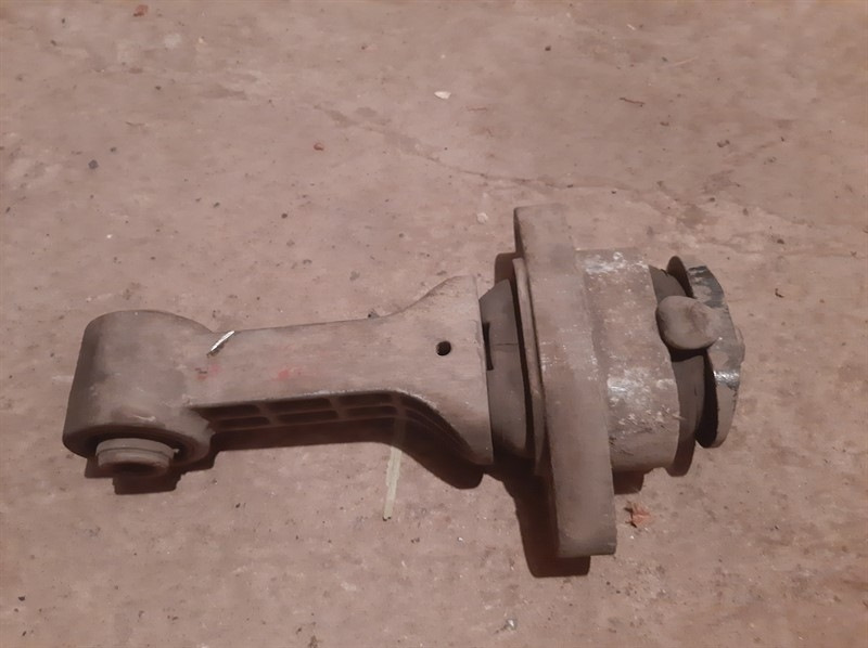 Замена нижней опоры двигателя: CAR-DEX CMH346 — Hyundai Solaris ...