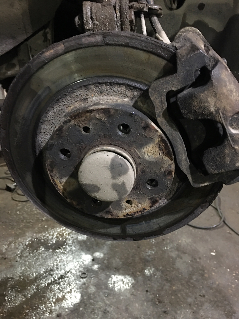 Тормоза — Lada Приора хэтчбек, 1,6 л, 2012 года | визит на сервис | DRIVE2