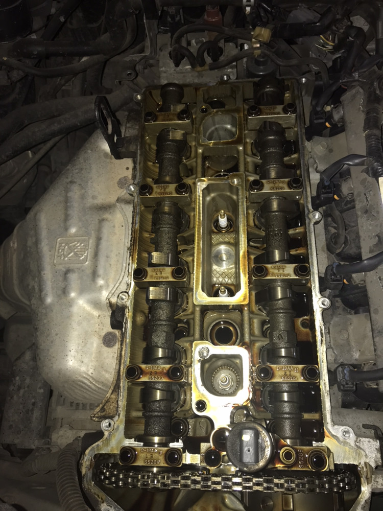 Замены прокладки клапанной крышки и датчика фаз — Mazda 6 (2G) GH, 2 л ...