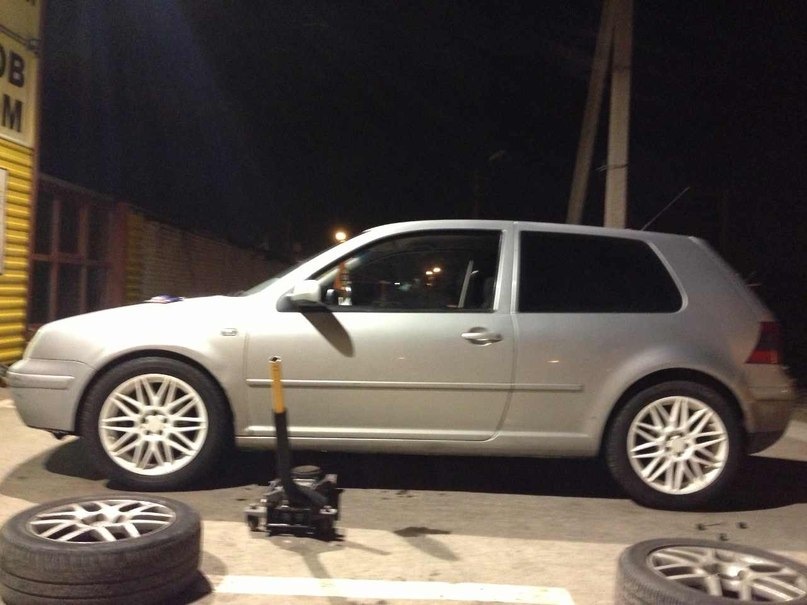 Поставили диски — Volkswagen Golf GTI Mk4, 1,8 л, 2001 года | колёсные ...