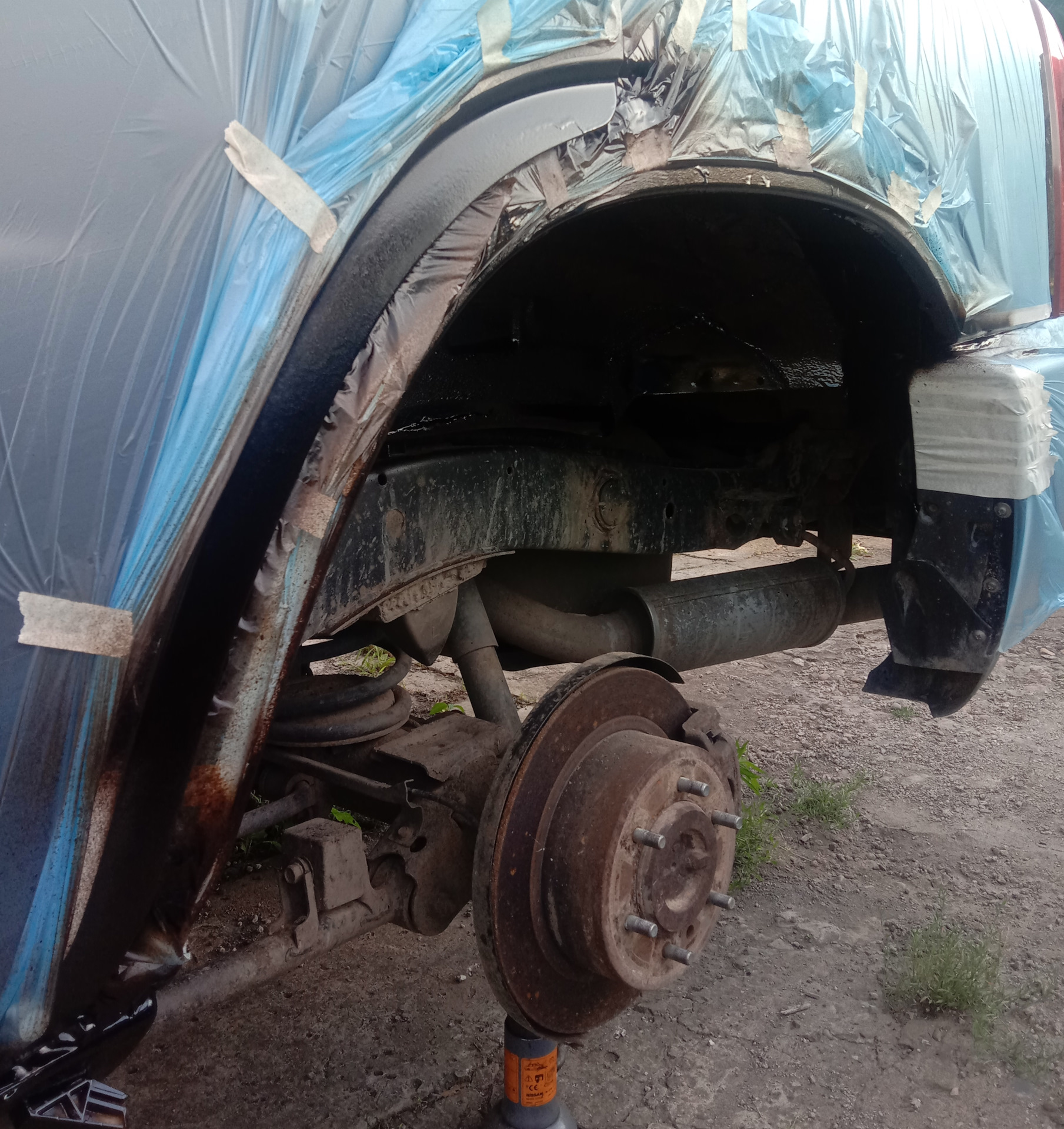 Замена уплотнительных резинок расширителей (фендеров) арок Patrol Y61 ...