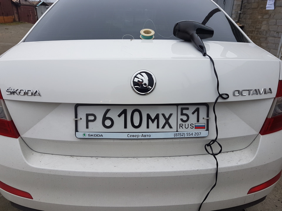 Замена эмблем SKODA (антихром) — Skoda Octavia A7 Mk3, 1,4 л, 2014 года ...