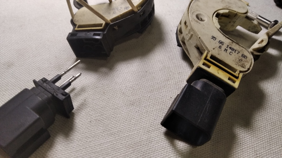 Ремонт доводчиков стекол, замена личинок замков — Ford Scorpio II, 2,9 ...