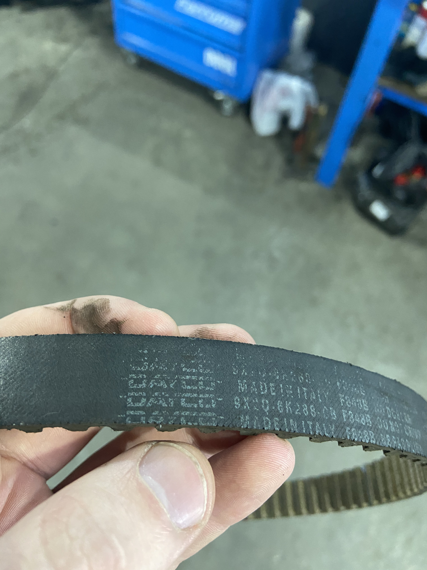 Замена ГРМ, приводного ремня, ремня ТНВД и всех роликов, масла ...