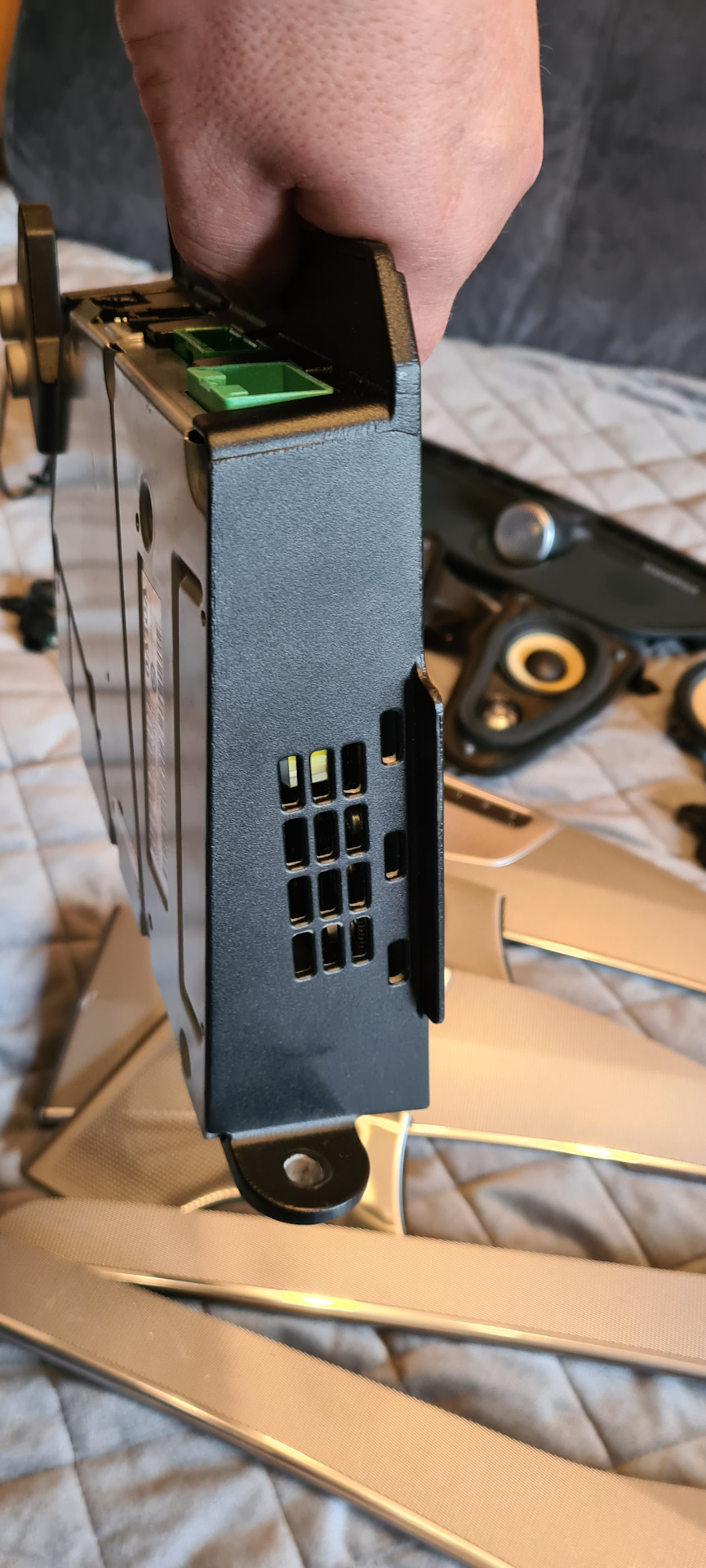 Bowers & Wilkins 1400 watt Volvo XC90. 1 часть. — Volvo XC90 (2G), 2 л ...