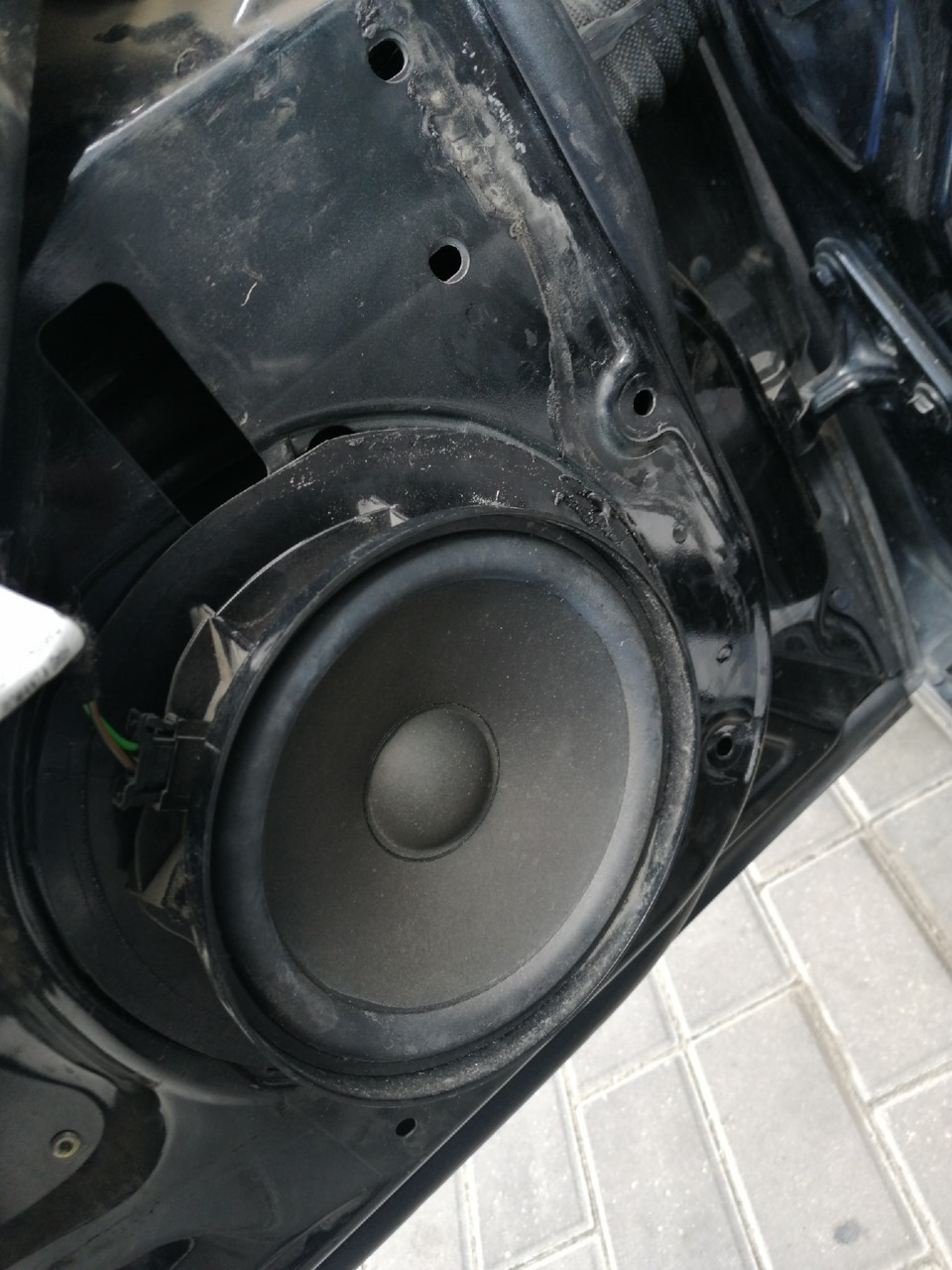 Замена ограничителя двери w211 — Mercedes-Benz E-Class (W211), 3,2 л ...