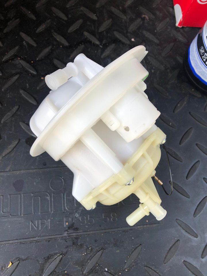 7L6919679D ФЛАНЕЦ С ТОПЛИВНЫМ Ф VAG | Запчасти на DRIVE2