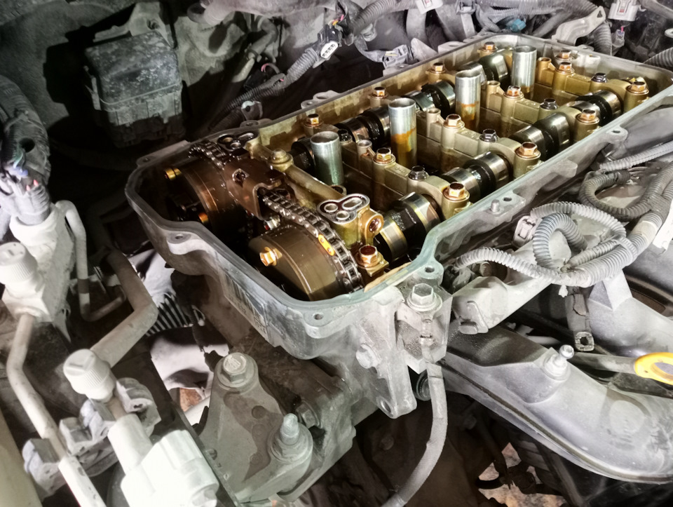 Замена цепи ГРМ — Toyota Corolla (140/150), 1,6 л, 2007 года | визит на ...