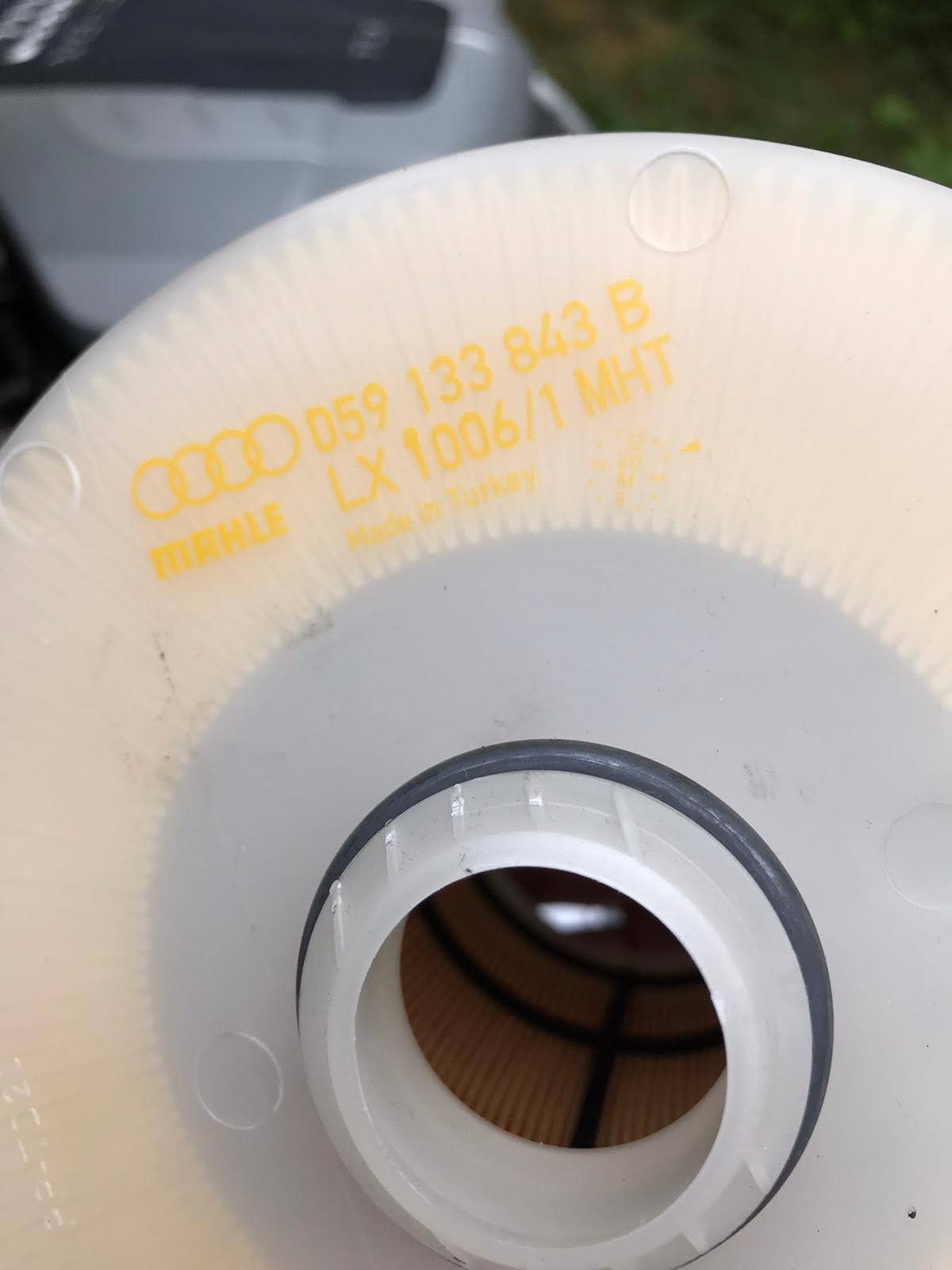 Замена воздушного фильтра и мелочей — Audi A6 (C6), 3 л, 2005 года ...