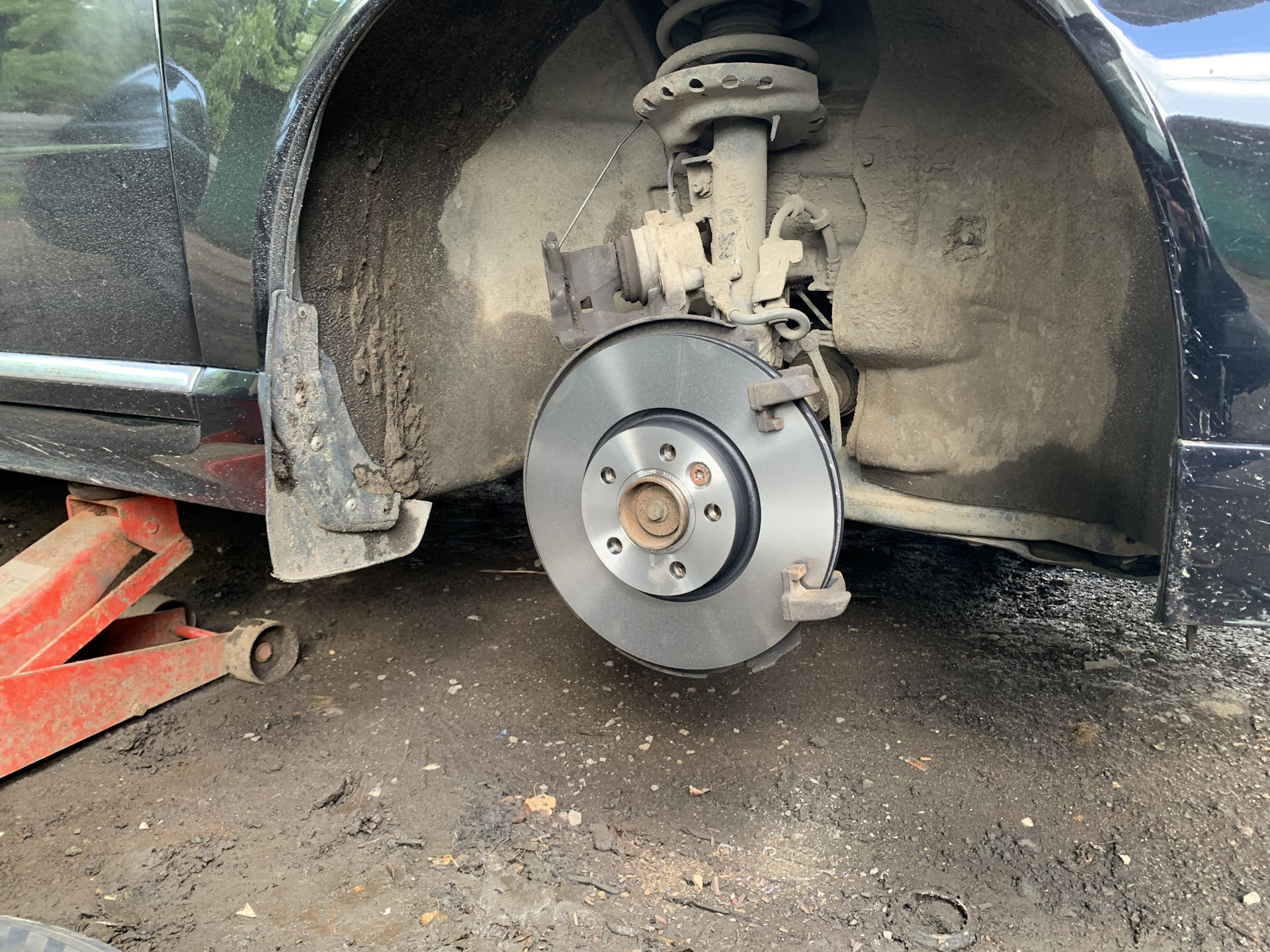 ВКГ и тормоза в круг — Volvo S80 (2G), 2,5 л, 2010 года | плановое ТО ...