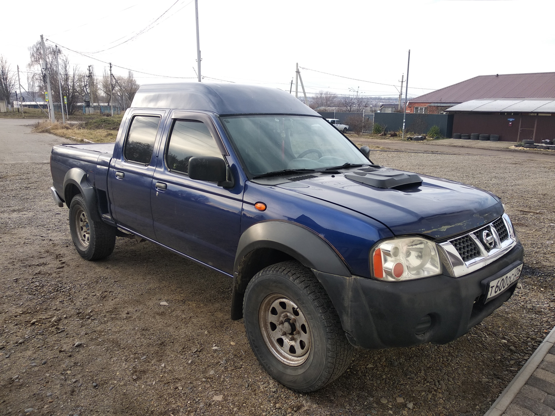 Тент кузова — Nissan Navara (1G), 2,5 л, 2003 года | своими руками | DRIVE2