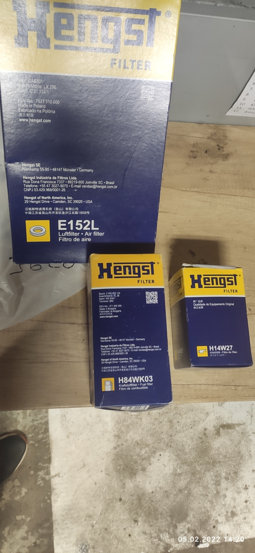 Замена масла на ROWE 10W-40 HC- Synthese, улучшение головного света ...