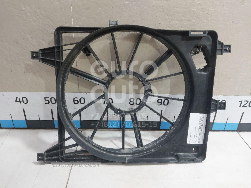 7701048284 Суппорт вентилятора радиатора вод. охл. RENAULT | Запчасти ...