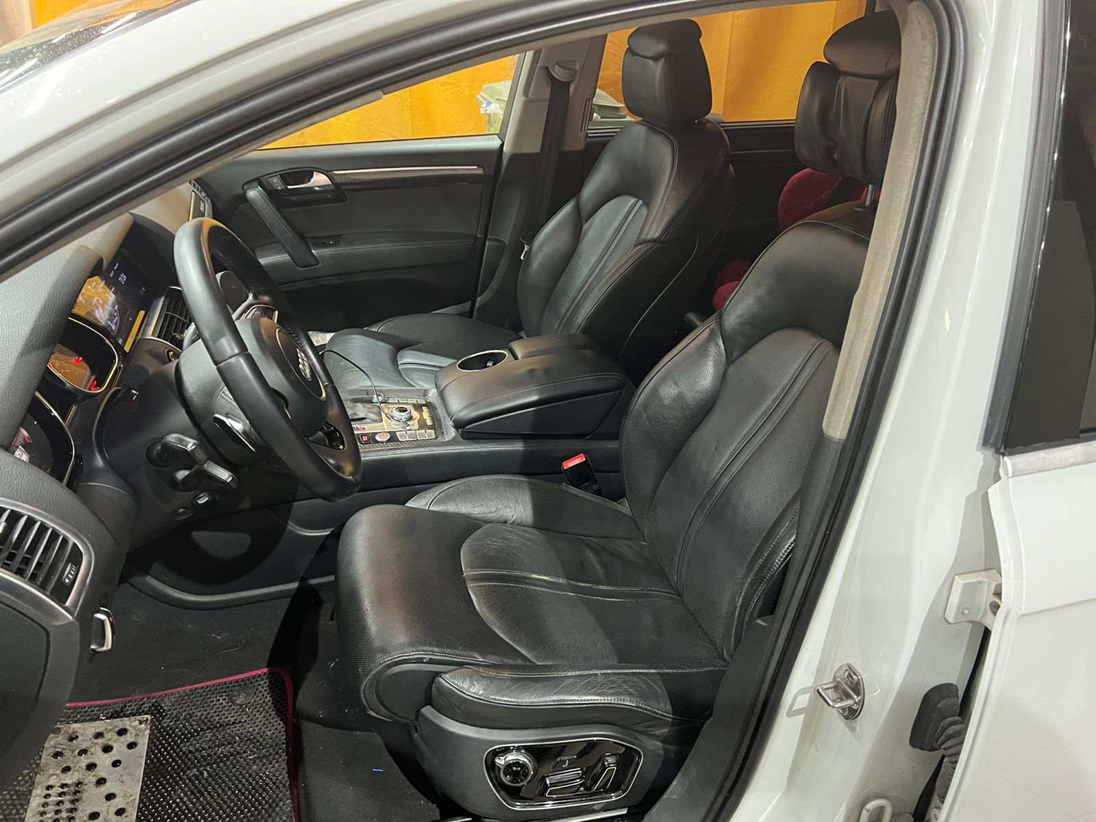 Кардинальное лечение подогрева водительского сидения. Сидения от A8 D4 ...