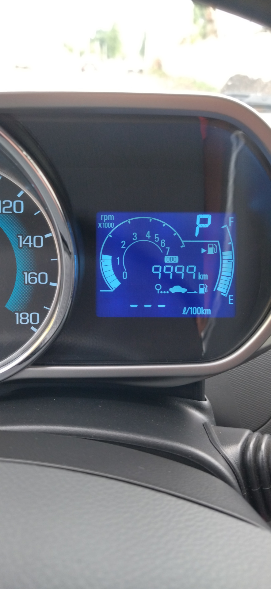 Ах, да! с небольшим юбилеем! — Chevrolet Spark (M300), 1,3 л, 2022 года ...