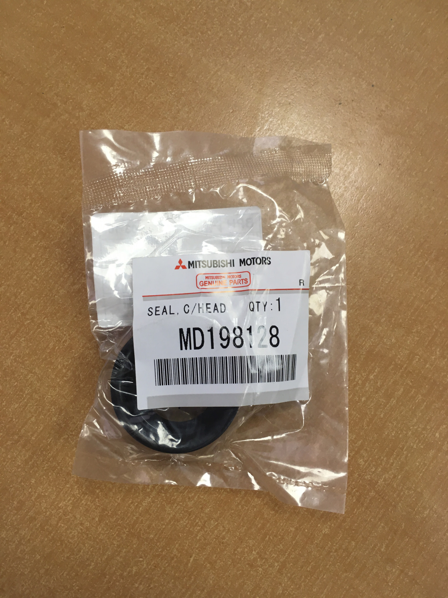 Замена прокладок клапанных крышек Mitsubishi Pajero 4 3.0 — Mitsubishi ...